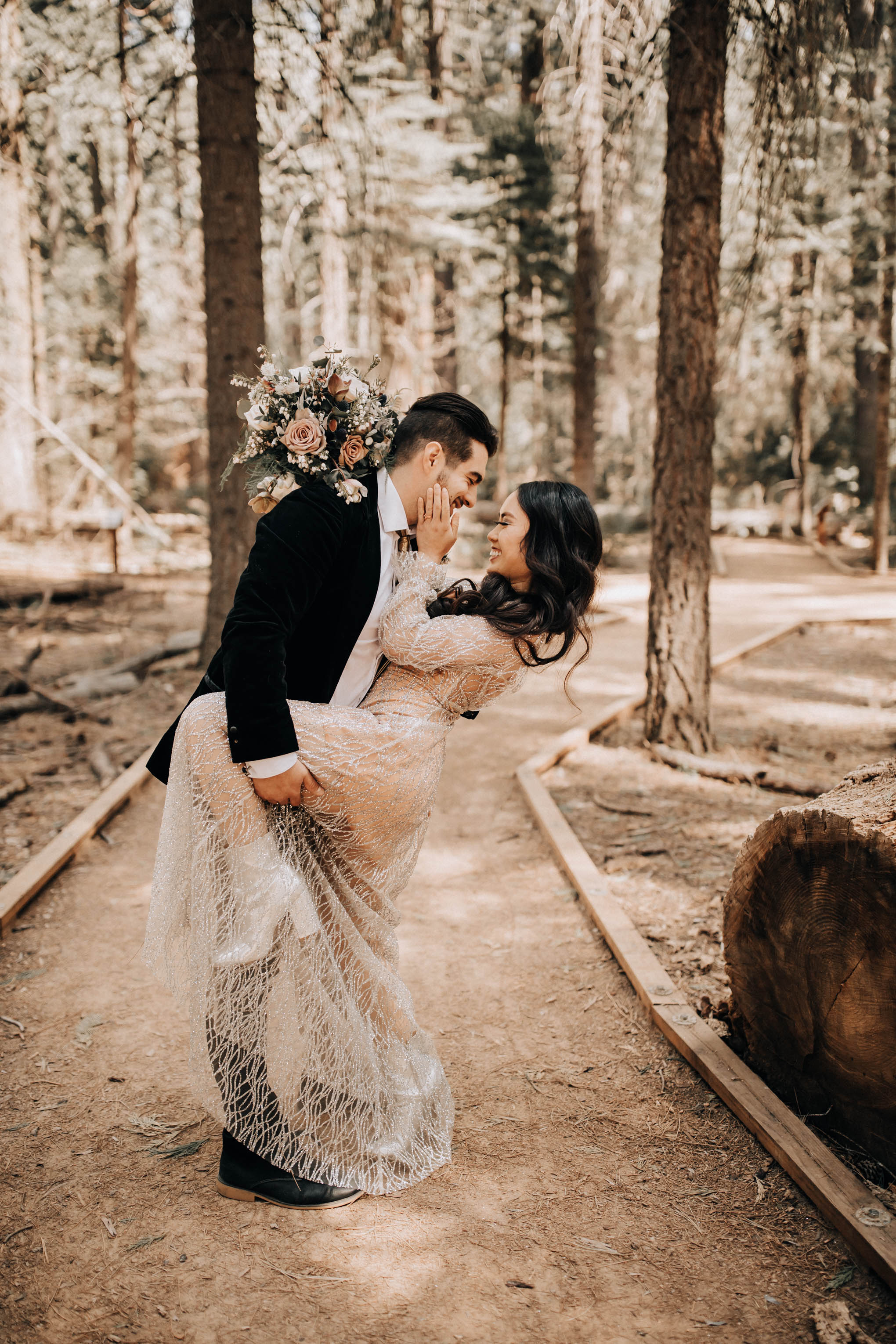 Finding your Perfect Elopement Photographer - capturedbyaleenaphoto.com